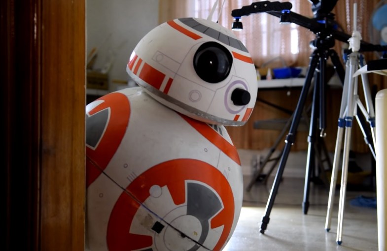 Simak Video Ini dan Buat Robot BB-8 Anda Sendiri