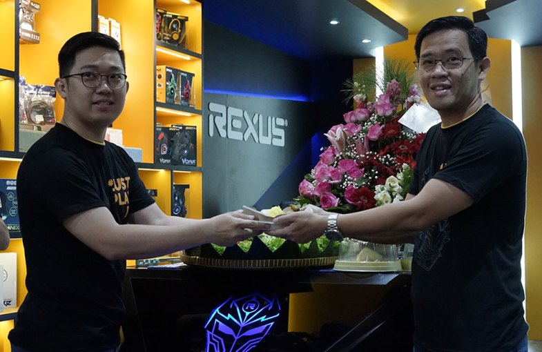 Rexus Indonesia Membuka Rexus Zone, Sediakan Gear Gaming dengan Harga ...